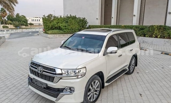 Buy and sell cars, motorbikes and trucks in The Bahamas - AutoBahamas